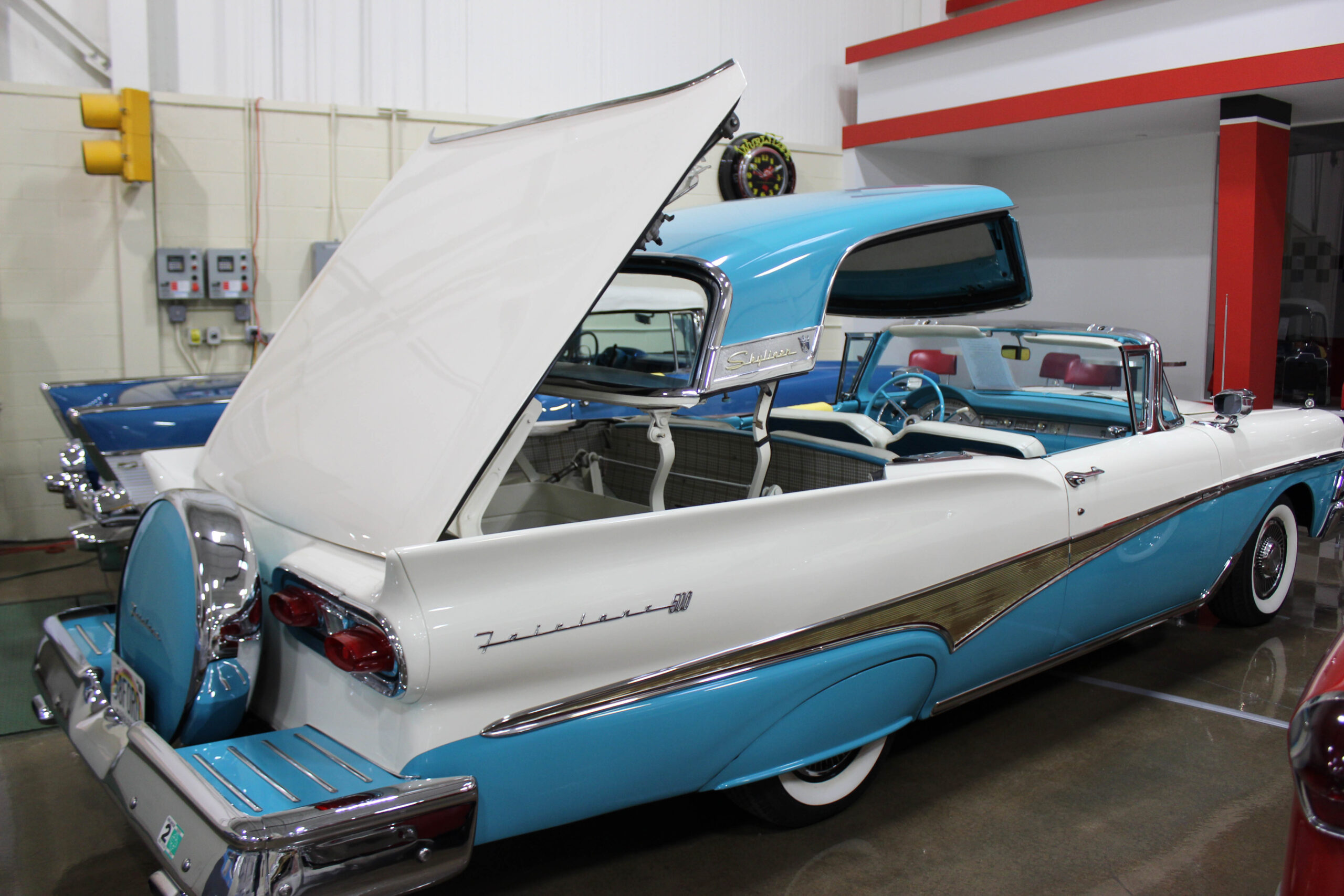 1958 Ford Fairlane 500 Skyliner Converitible with Retractable Hard-top ...
